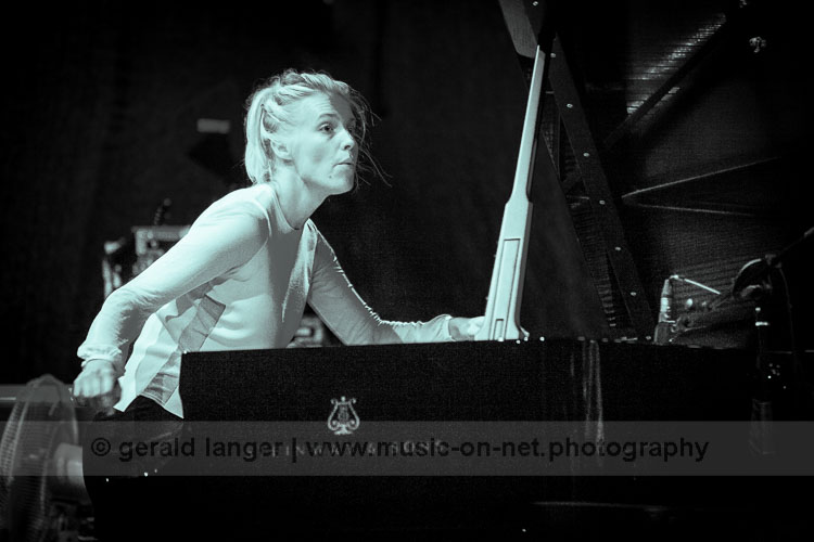 Julia Kadel Trio: Hafensommer Würzburg 2016 (Photos)